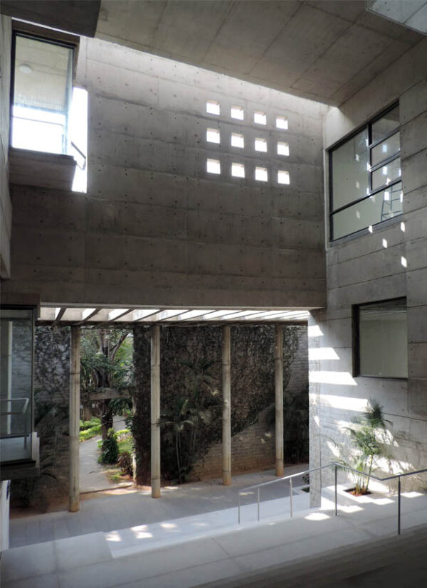 IIM Classroom Complex – Mindspace Architects